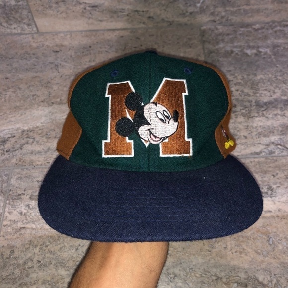 Disney | Accessories | Rare Vintage Disney Mickey Mouse Snapback Hat ...